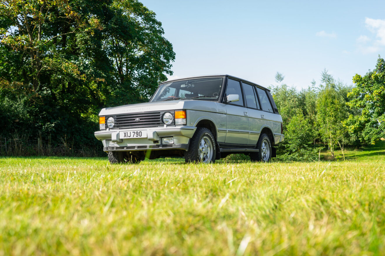 Range Rover Classic Overfinch 5.7 HSi - The Cool Classics